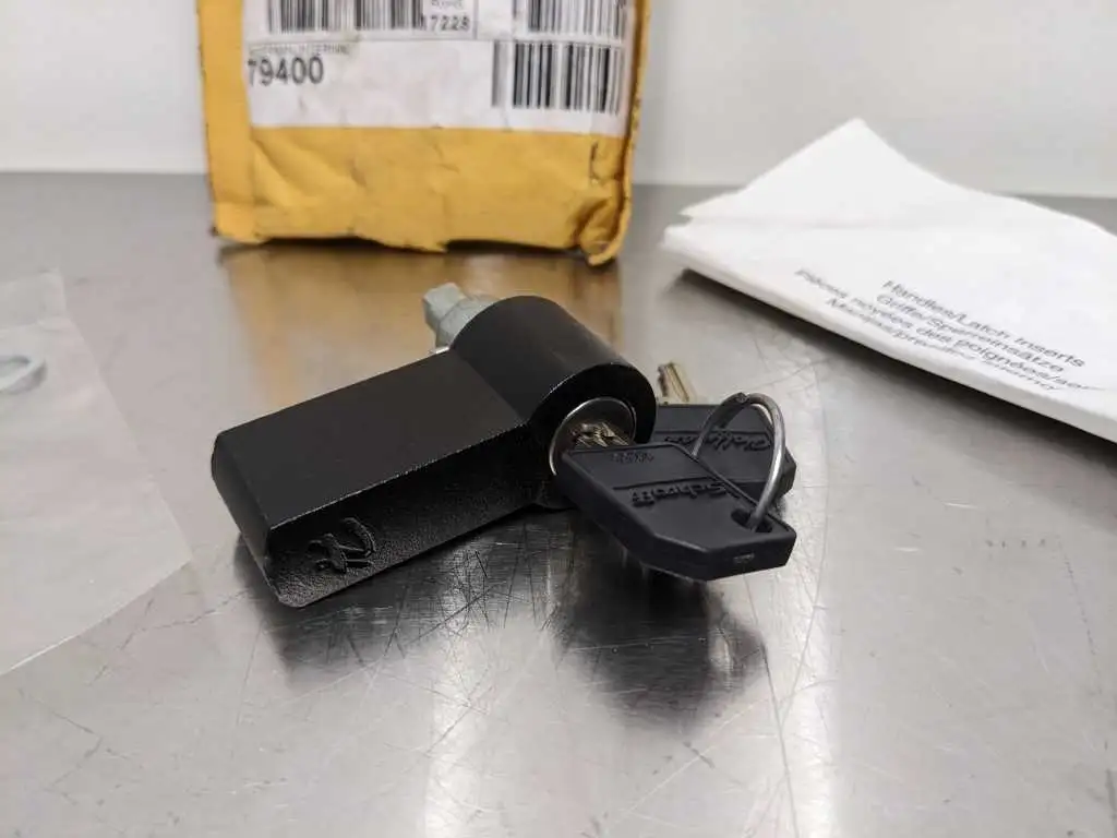 Hoffman C-WHK/79400 Concept Key-Locking Handle – NEO Surplus