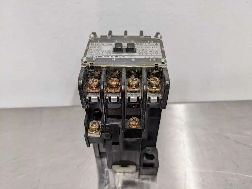 Kasuga MUF10-4 Magnetic Contactor 20A – NEO Surplus