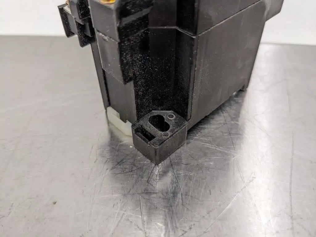 Kasuga MUF10-4 Magnetic Contactor 20A – NEO Surplus